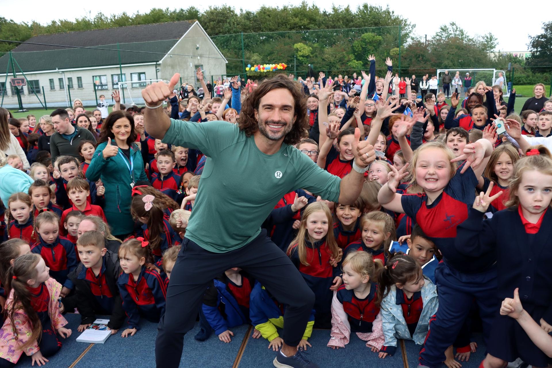 In Pictures: Joe Wicks pays special visit to Limerick school - Page 1 ...