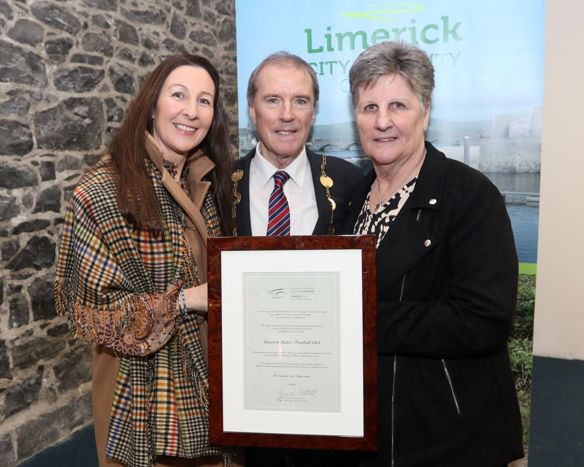 IN PICTURES: 1973 League of Ireland ladies team honoured at Mayoral civic reception - Page 3 of ...