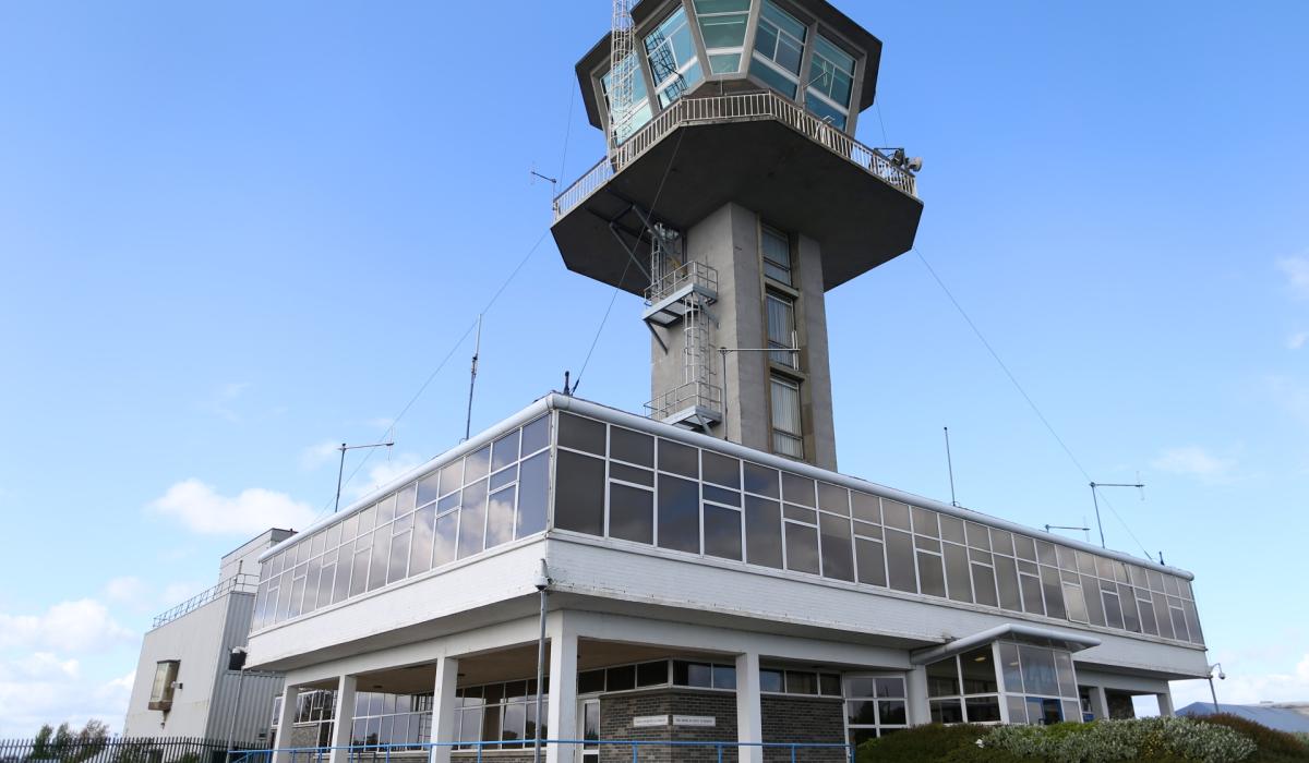 LISTEN: Pilots query Shannon Air Traffic Control over ‘bright lights ...