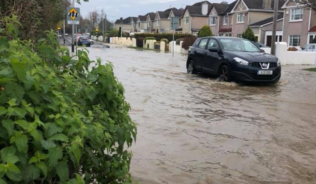 Serious traffic disruptions caused as Limerick road floods - Limerick Live
