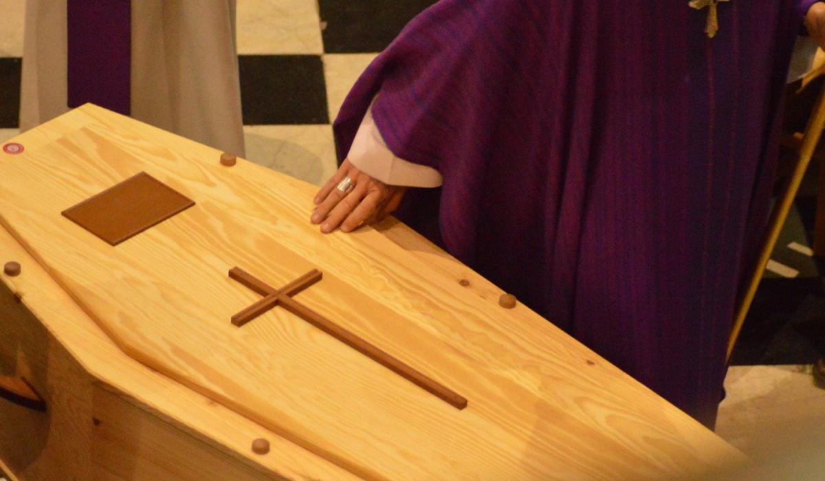 Public health experts' concern over Covid cases linked back to funerals ...