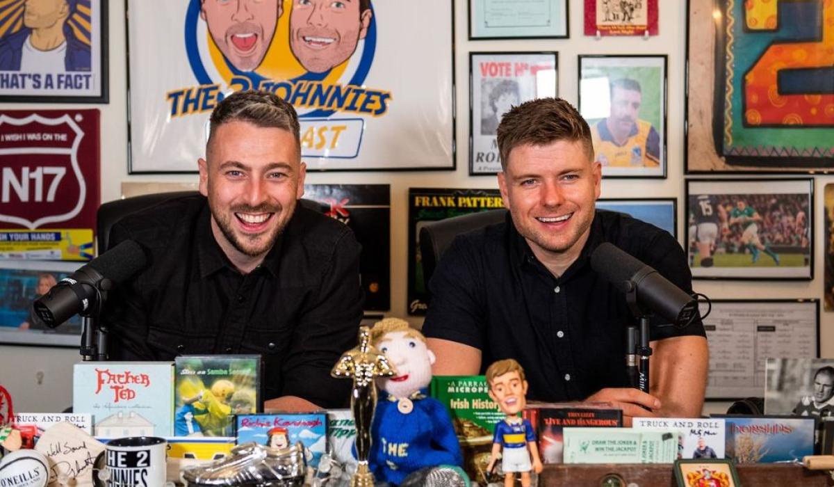 2 Johnnies discuss horror moment Johnny Smacks nearly lost finger in ...