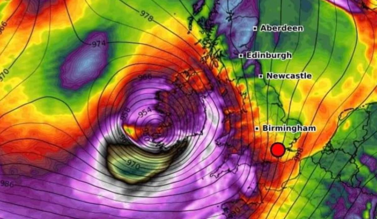 Ireland on storm alert as experts track 'truly massive' bomb cyclone heading our way - Limerick Live
