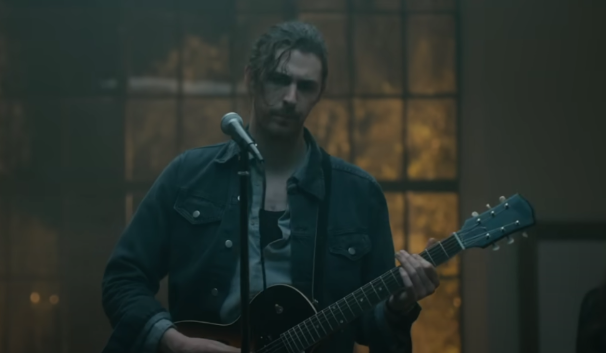 Hozier apologises to fan whose pro-Palestine scarf was removed by security at concert - Limerick ...