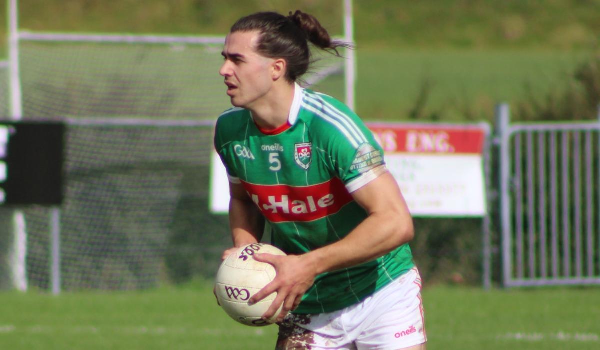Mayo GAA star Oisín Mullin praised for cutting locks for charity ...