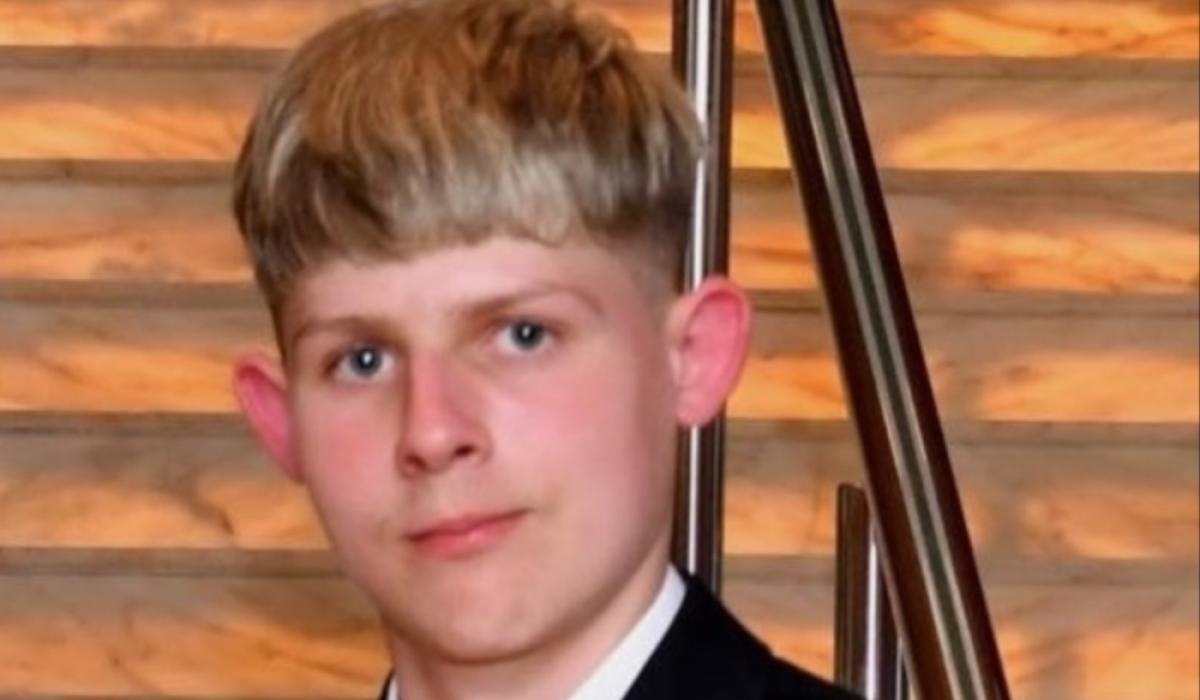 ALERT: Have you seen Arthur? Gardaí seek help in search for missing Waterford teen (18 ...