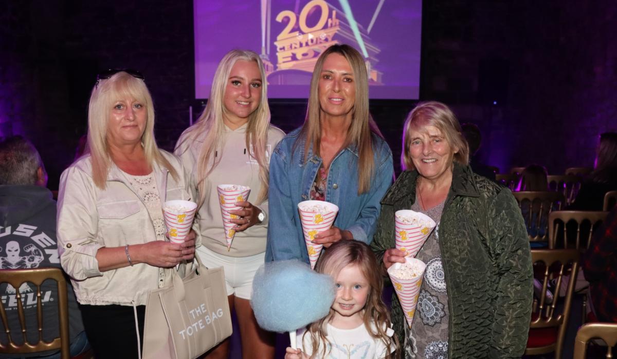 PICTURES: The Greatest Showman thrills crowds at pop up cinema in ...