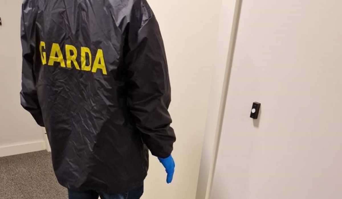 Three arrested gardai target crime group behind spate of burglaries ...