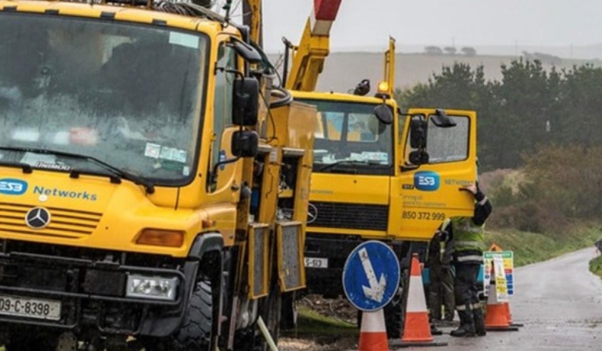 Storm Ashley update: Thousands lose power around the country here's ...