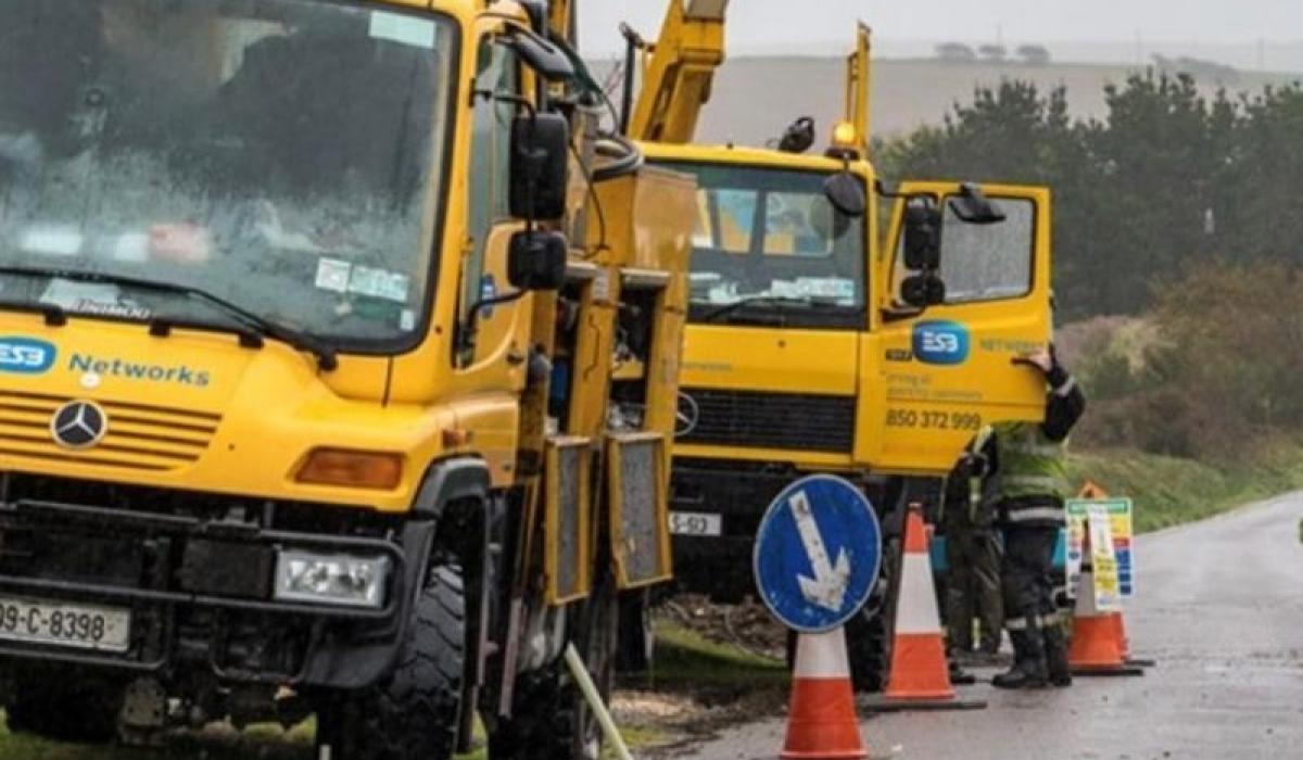 Thousands of homes and businesses across Ireland without power as Storm ...
