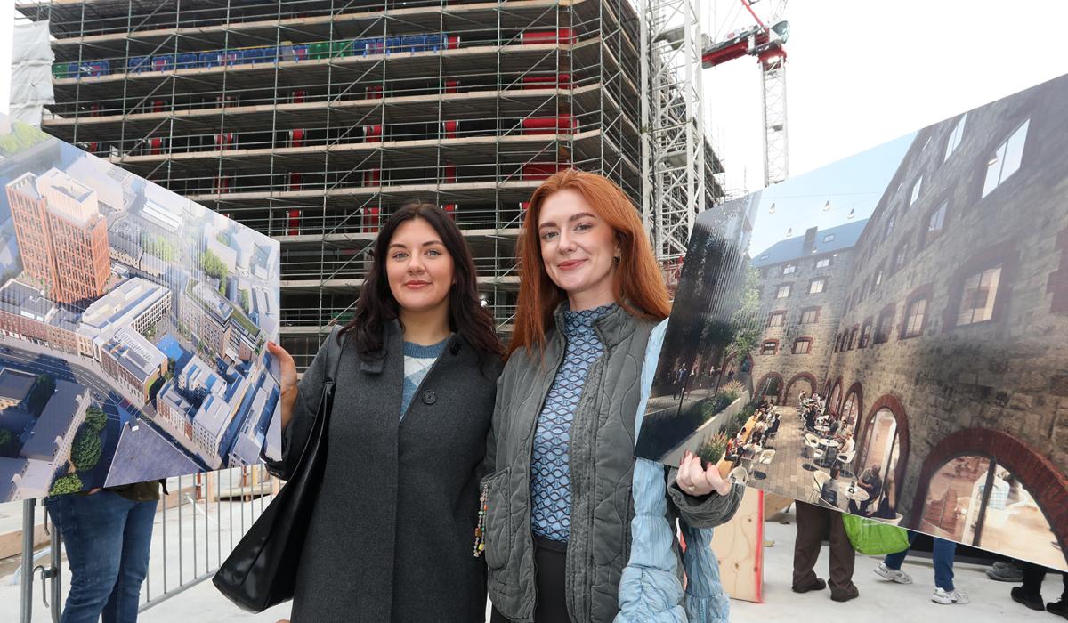 PICTURES: Opera Square viewing for members of the public - Page 1 of 13 ...