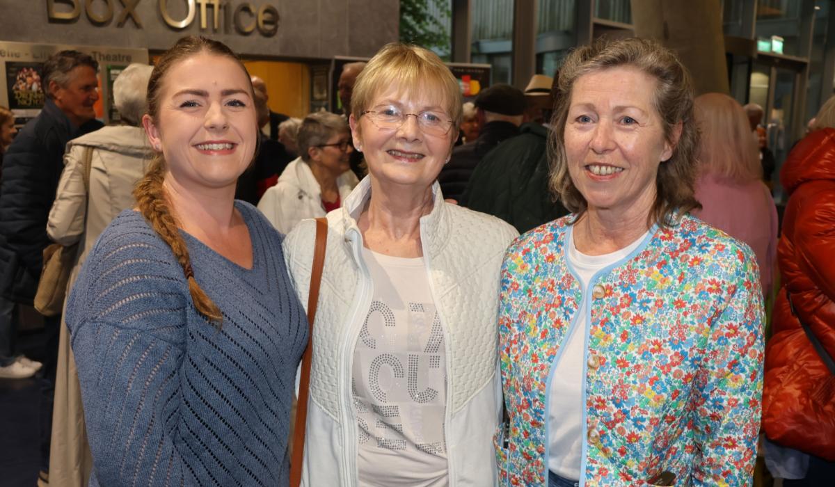 PICTURES: The Three Johnny's tribute in Limerick city - Page 2 of 15 ...