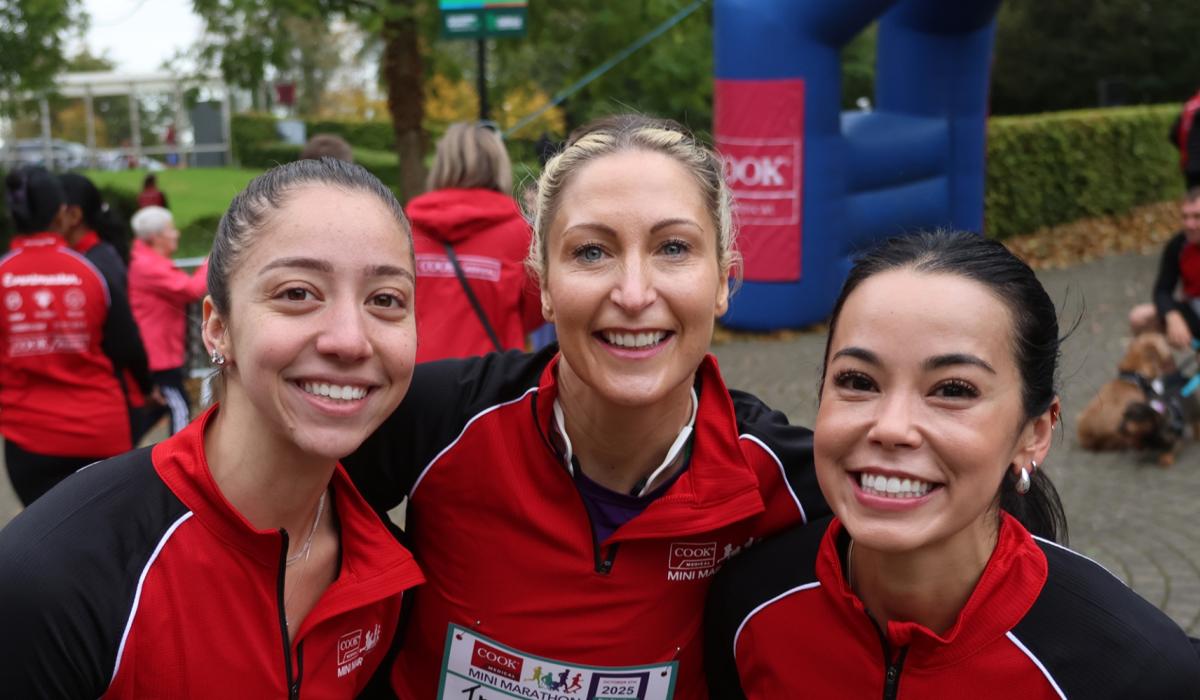 PICTURES: Thousands lace up for Cook Medical Mini Marathon in ...