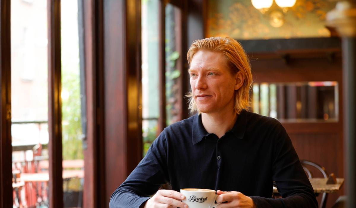 Hollywood star Gleeson brews up a storm for 'extraordinary' Hospice ...