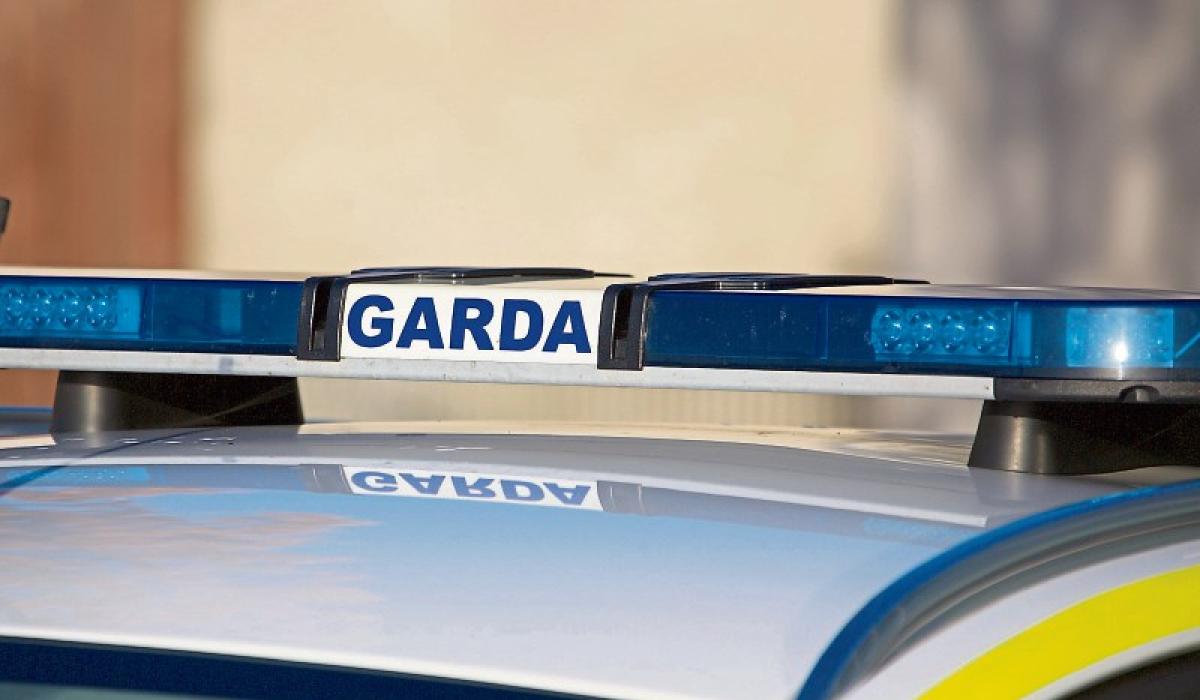 Limerick gardaí warn of rise in text scams which sees woman robbed of € ...