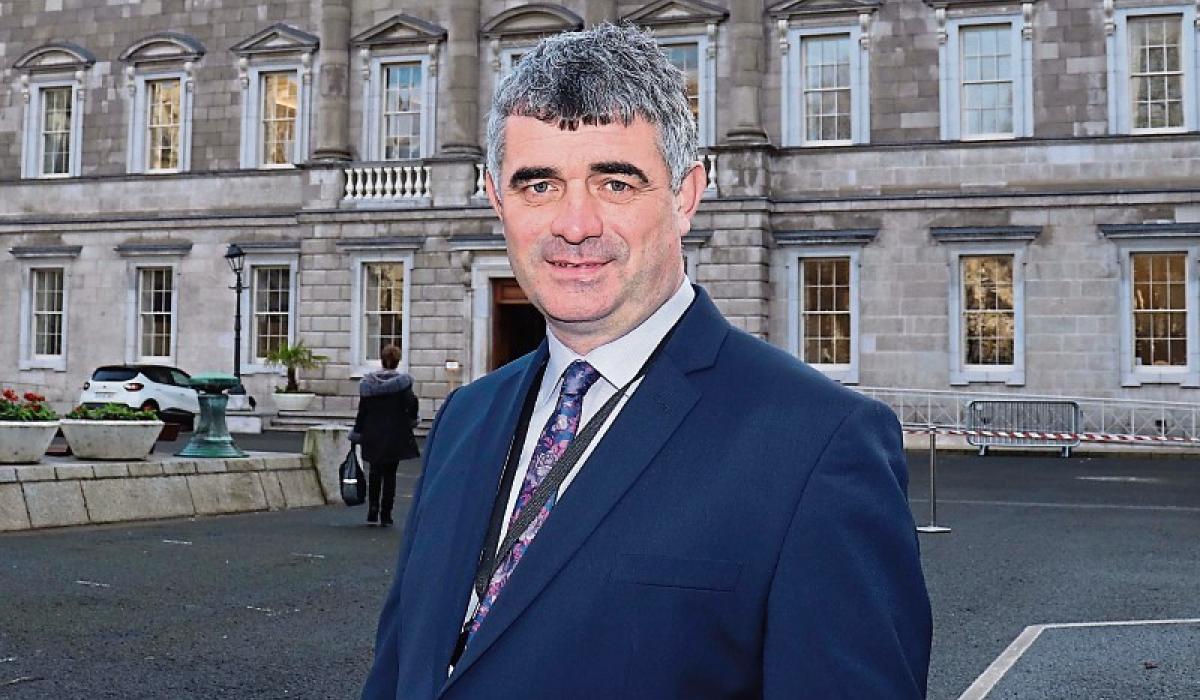 Frontline workers forced to walk in the dark to Limerick hospital - TD ...