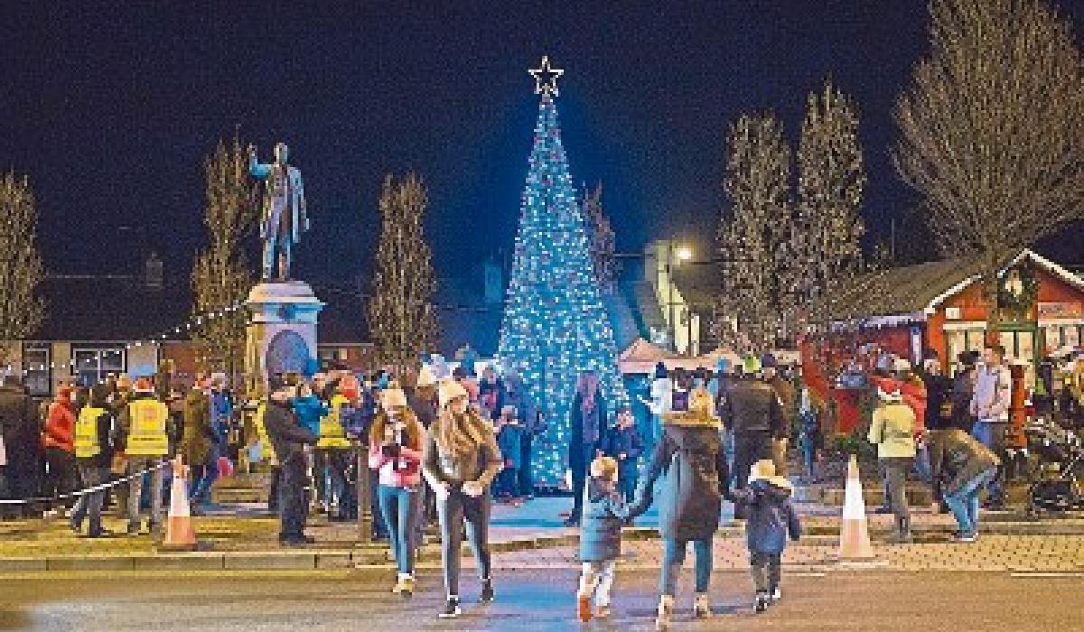 Santa to light up Limerick town ahead of Christmas - Limerick Live