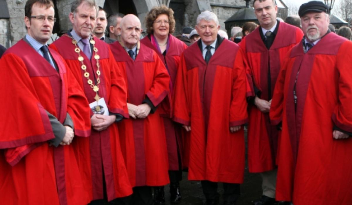 Limerick councillors take robes out of storage to honour Frank ...