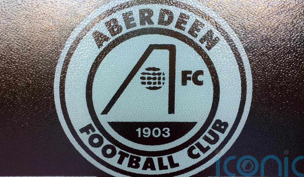 Aberdeen lead tributes after former player Davie Robb dies age 74 ...