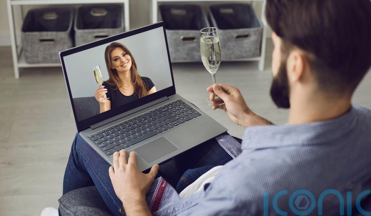 Irish households splash out 49 million euro on social media and dating ...