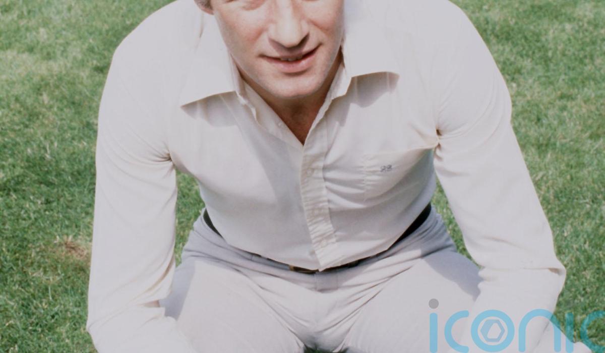 Ex-Arsenal, Tottenham and Northern Ireland manager Terry Neill dies ...