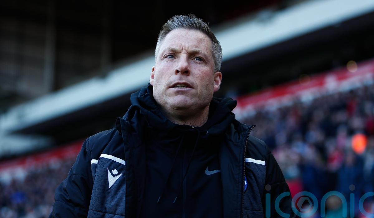 Neil Harris salutes Gillingham display in draw with leaders Stevenage ...
