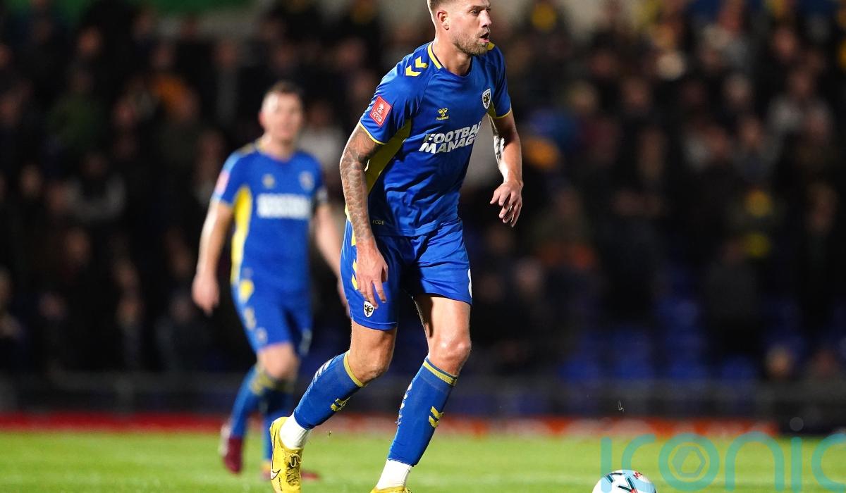 Harry Pell earns AFC Wimbledon victory over Stockport - Limerick Live