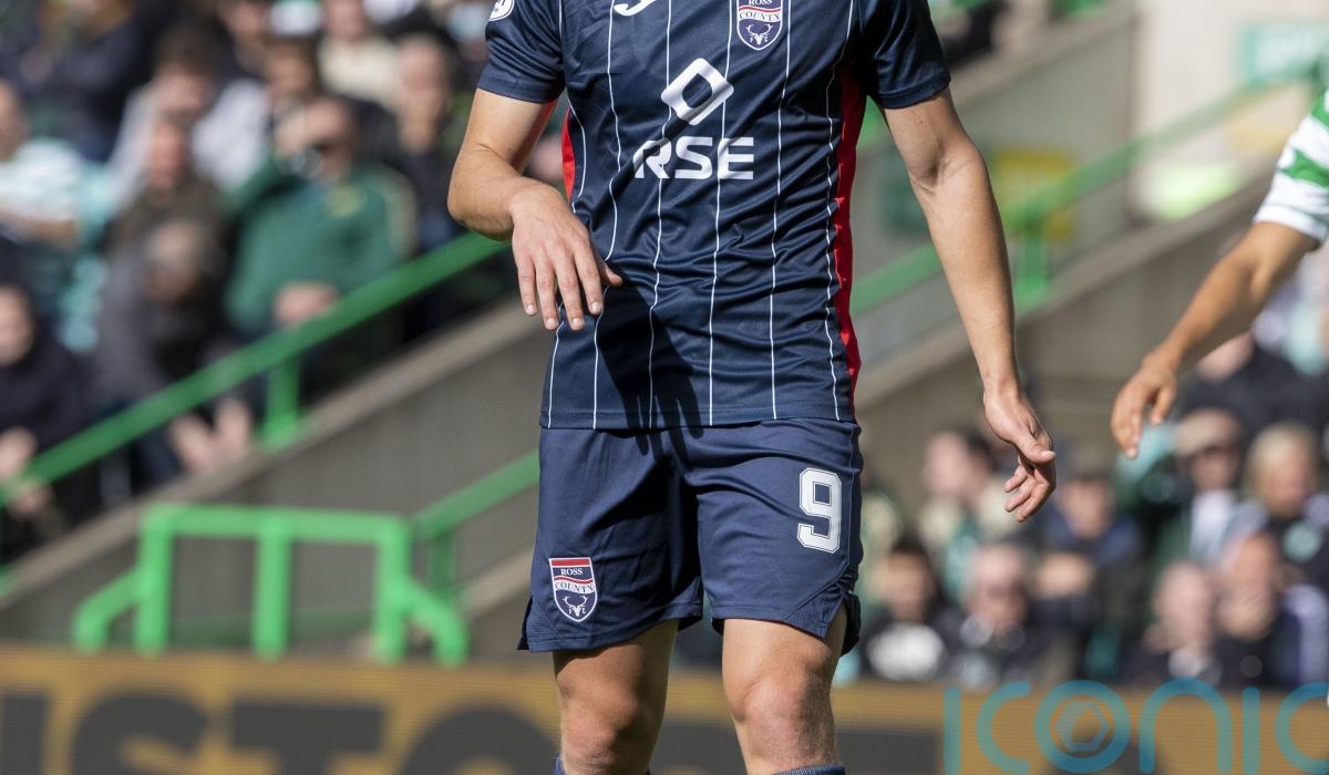 Alex Samuel extends Ross County stay - Limerick Live