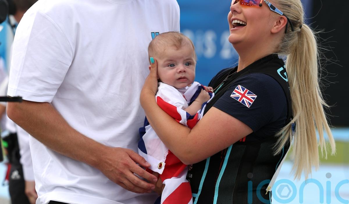Amber Rutter wins Olympic skeet shooting silver three months after ...