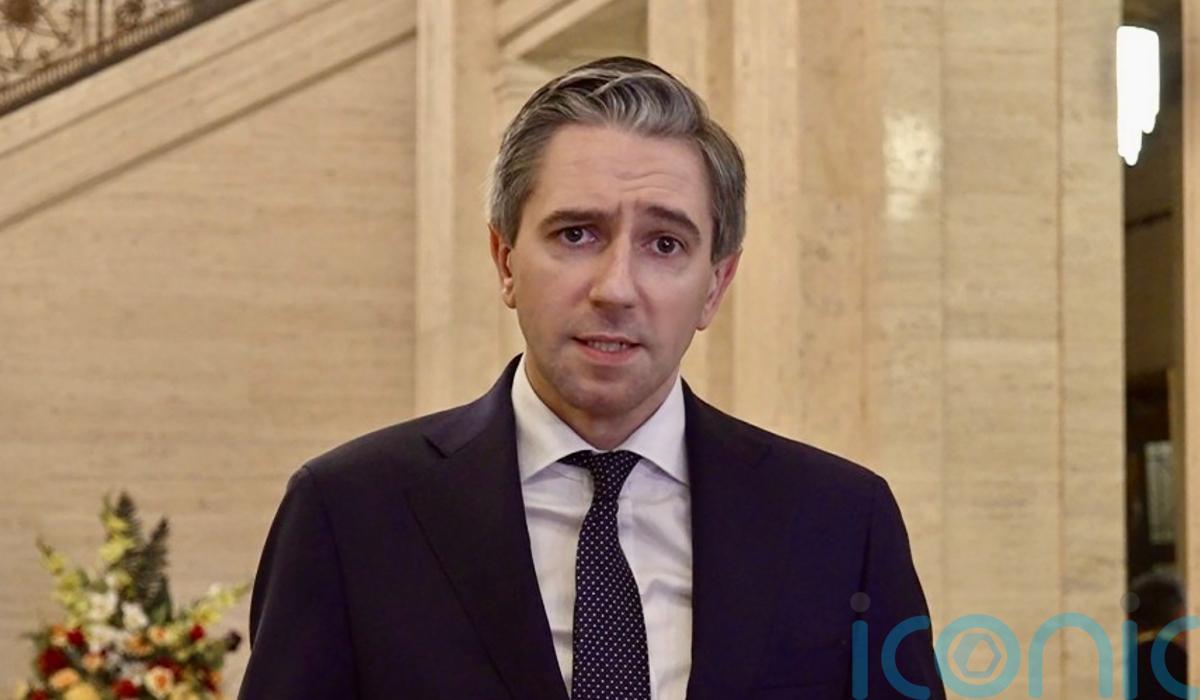 Simon Harris hopeful to visit Donald Trump at the White House for St ...