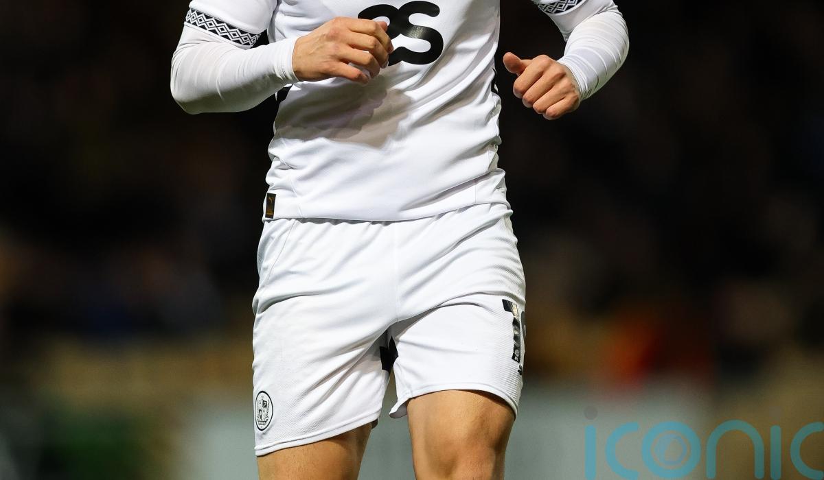 Lorent Tolaj’s late strike earns Port Vale draw at in-form Swindon ...