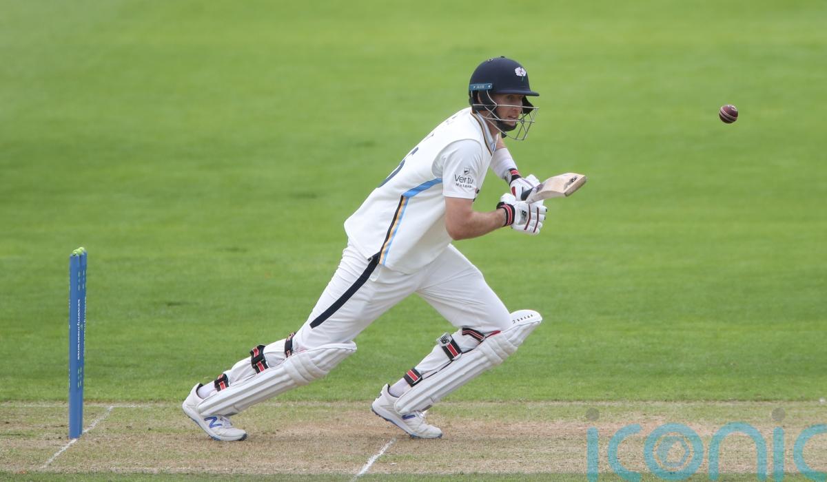 England stars stutter with the bat in County Championship action ...