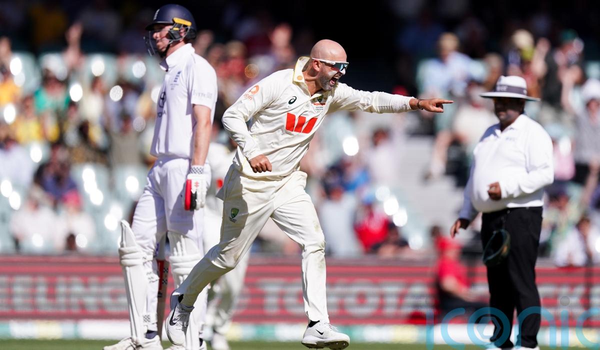 England on brink of Ashes defeat as Nathan Lyon stars for Australia ...