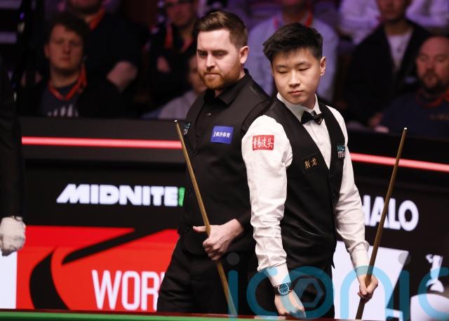 Xiao Guodong and Zhao Xintong continue Chinese charge at World Championship - Limerick Live