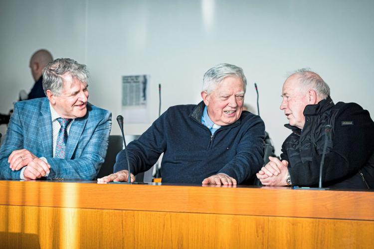 SLIDESHOW: Mayor of Limerick honours GAA 2020 book - Photo 1 of 31 ...