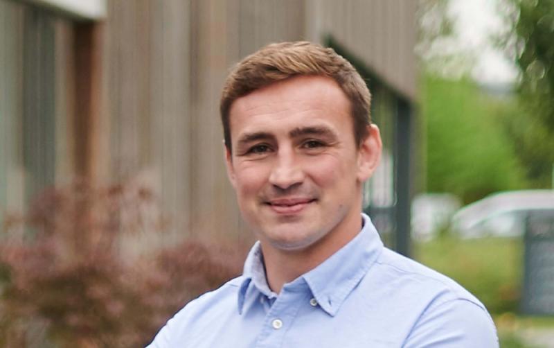 Former rugby player leads launch of sustainable drinking water ...