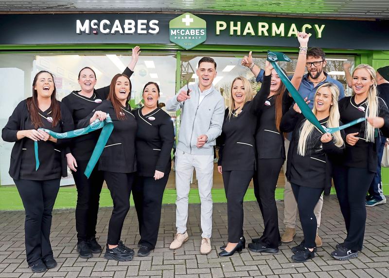 It's a knockout for Limerick boxer Lee Reeves as he cuts ribbon at ...