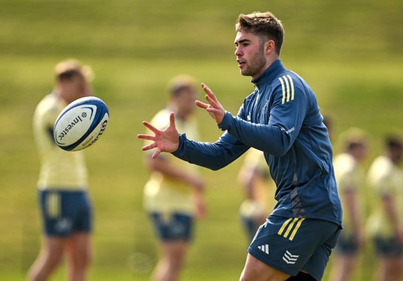 Big boost for Munster Rugby as Jack Crowley signs new contract ...