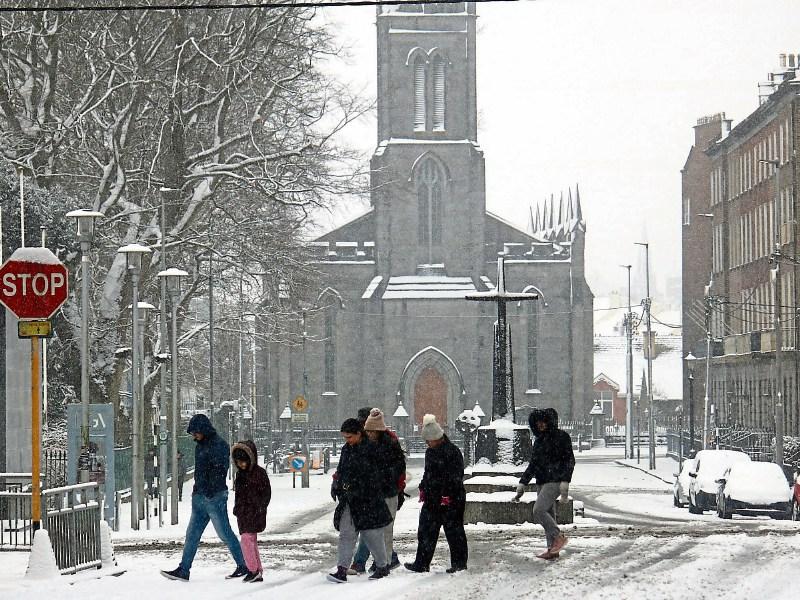 Yellow alert: Met Eireann issues weather warning for snow and ice ...