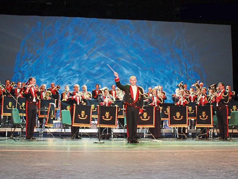 Defence Forces bands marching to Summer Proms at Limerick's UCH ...