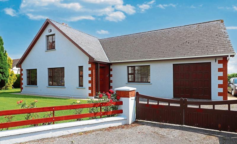 Limerick Property Watch: Cappamore home is worth a view - Limerick Live