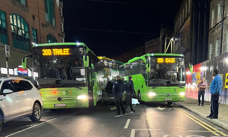 Car sandwiched between two buses in Limerick city centre - Limerick Live