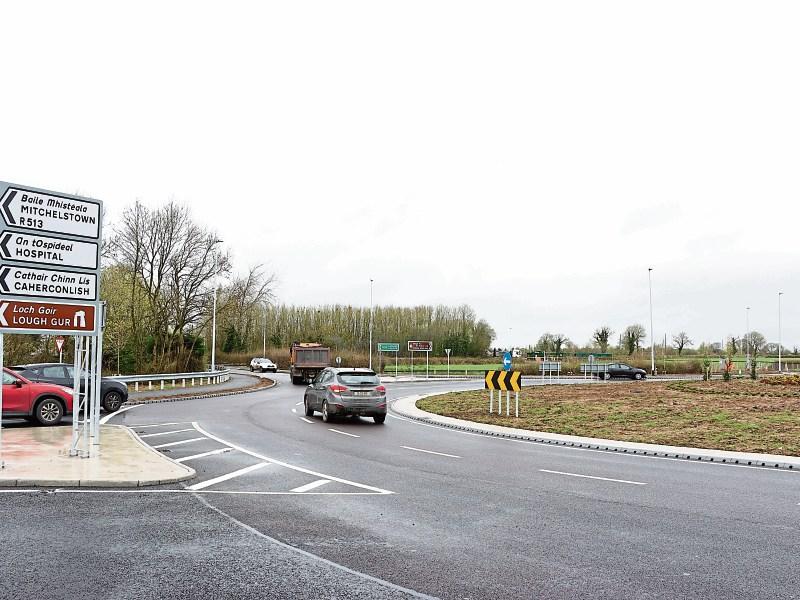 Council U-turn over 'confusing' road markings at roundabout on busy ...