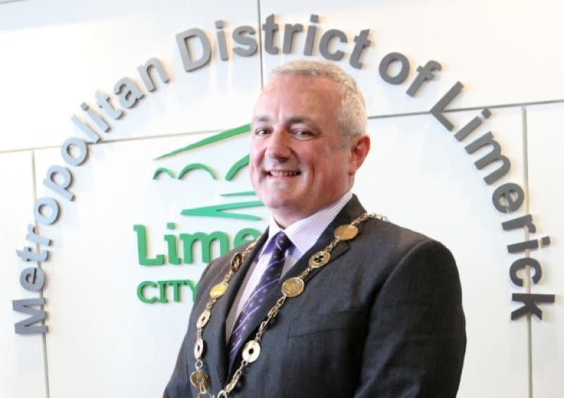 Minister says Limerick mayor should ‘consider’ his position - Limerick Live