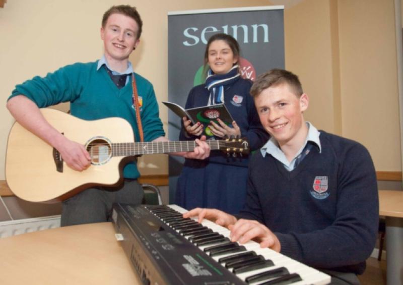 ‘Record-breaking’ 450 strong choir to perform Seinn ‘14 concert in UCH ...