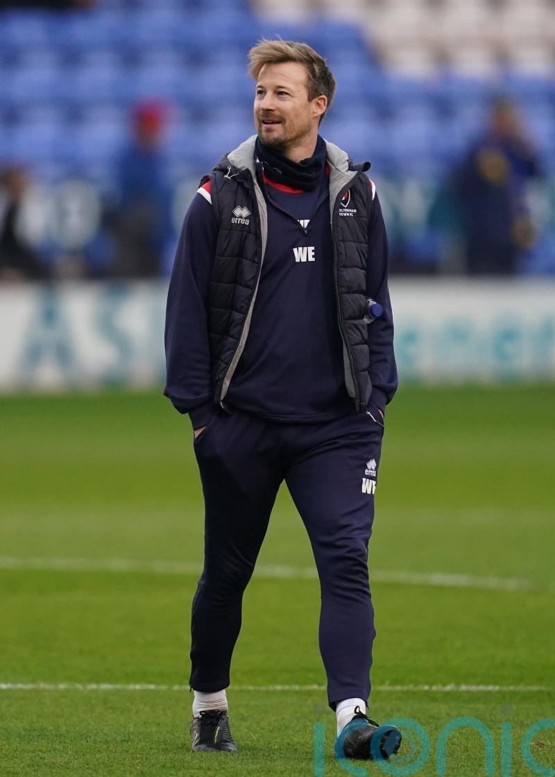 Wade Elliott pleased with ‘resilient’ Cheltenham’s return to winning ...