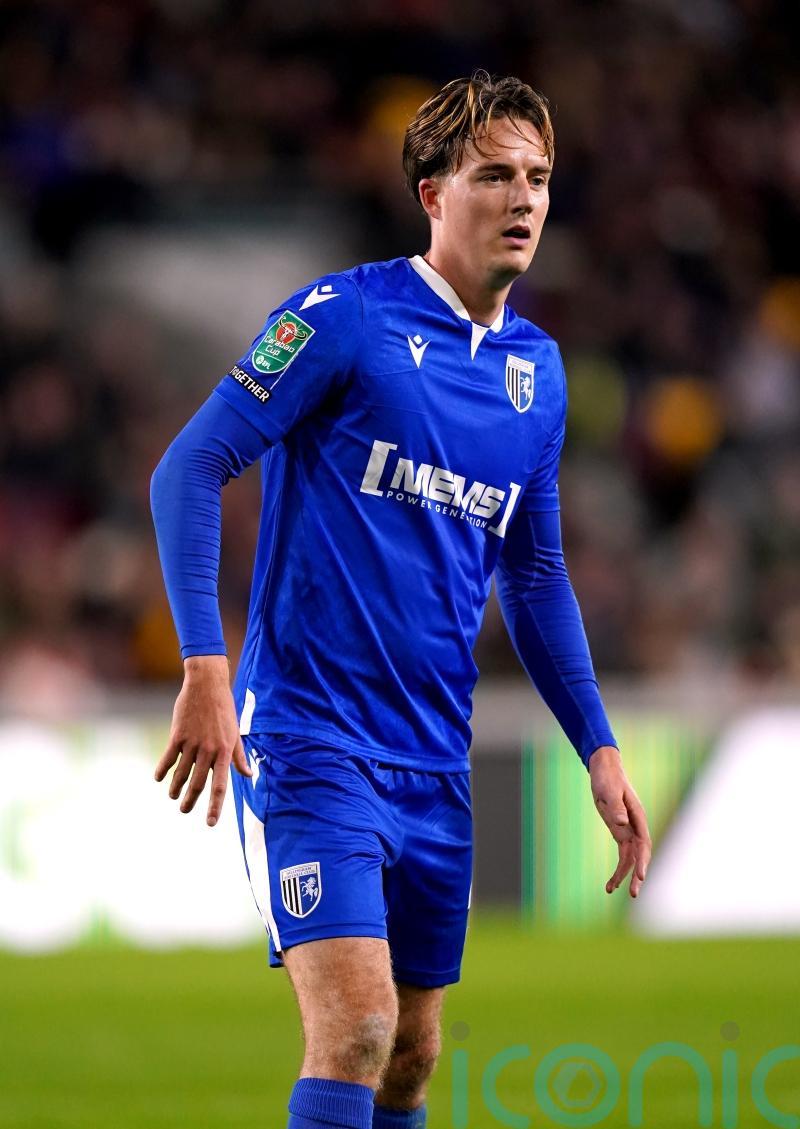 Will Wright returns to haunt former club Gillingham with opener in ...