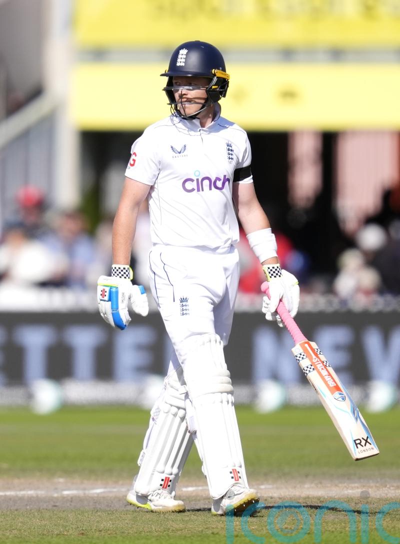 Ollie Pope struggles again as England bat first against Sri Lanka ...