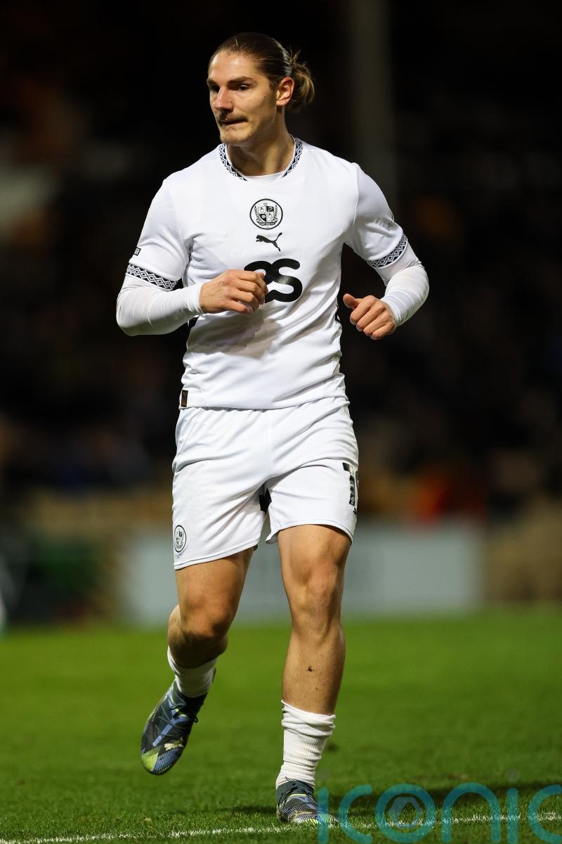 Lorent Tolaj’s late strike earns Port Vale draw at in-form Swindon ...