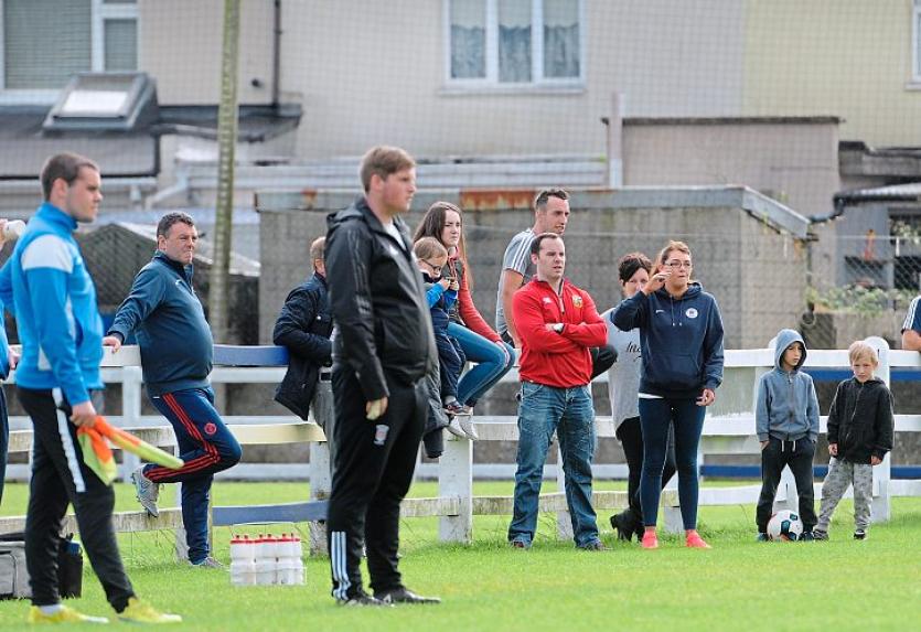 #SLIDESHOW Regional remain top, as Nenagh AFC win at Fairview - Photo 1 ...